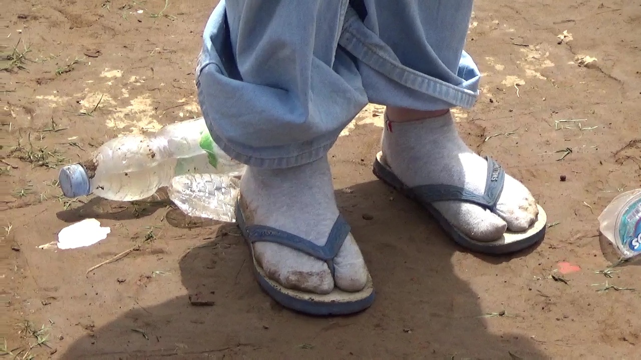 Pengunjung Kampanye Capres 01, Anies Baswedan Kehilangan Sepatu Hingga ... Pengunjung Kampanye Capres 01, Anies Baswedan Kehilangan Sepatu Hingga ...